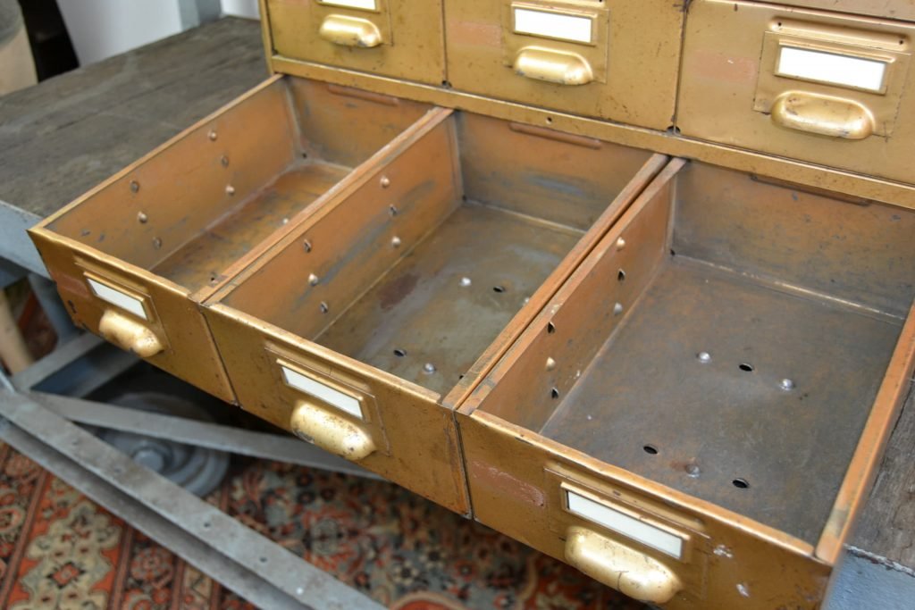 Industrial Metal Drawer Cabinet by Snor, 1940s | Retro Station