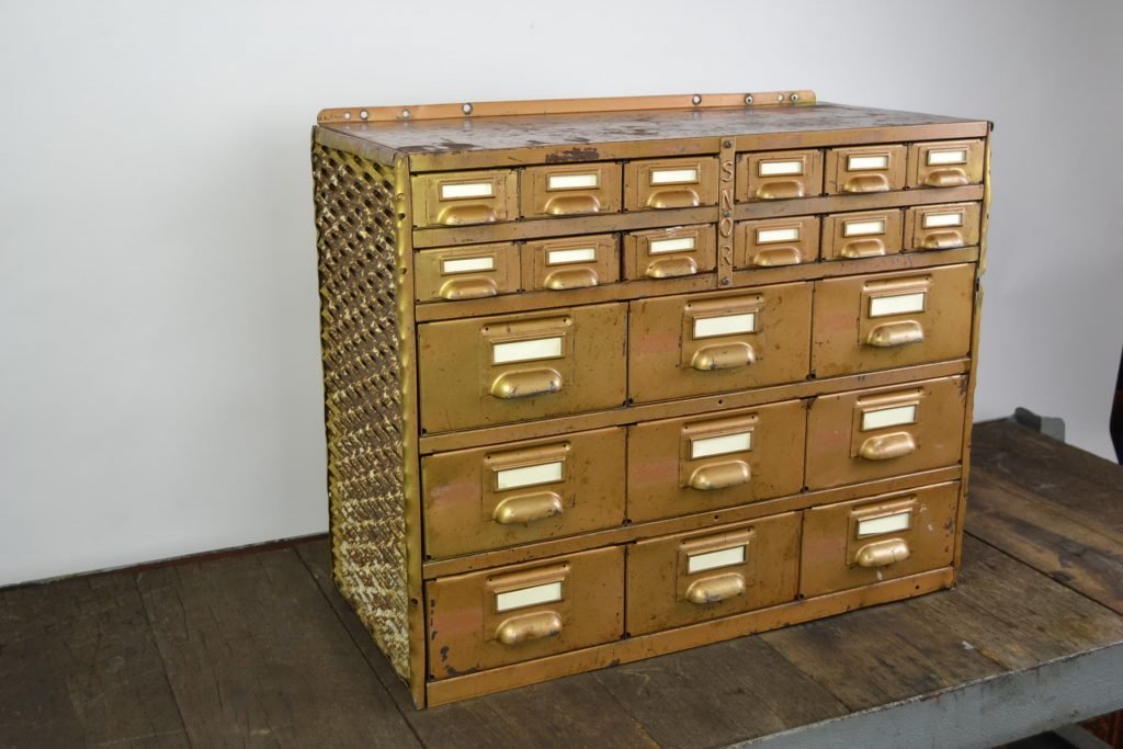 Industrial Metal Drawer Cabinet by Snor, 1940s | Retro Station