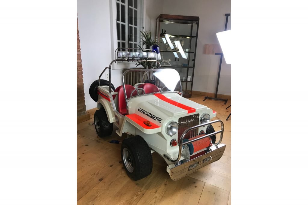 Carnival Ride Jeep by L'autopede Belgium | Retro Station